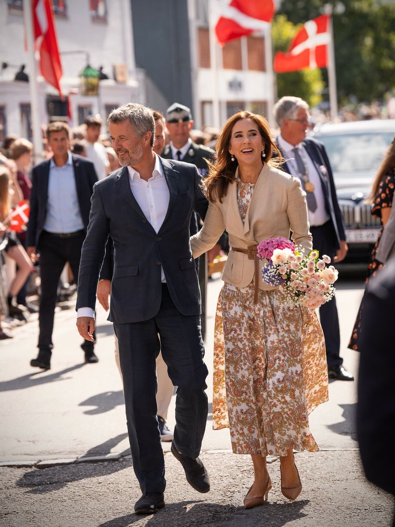 King Frederik and Queen Mary reappear with royal children after summer ...
