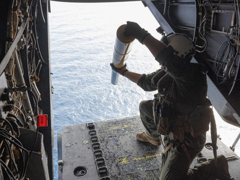 US Marines are getting in on Navy submarine hunting