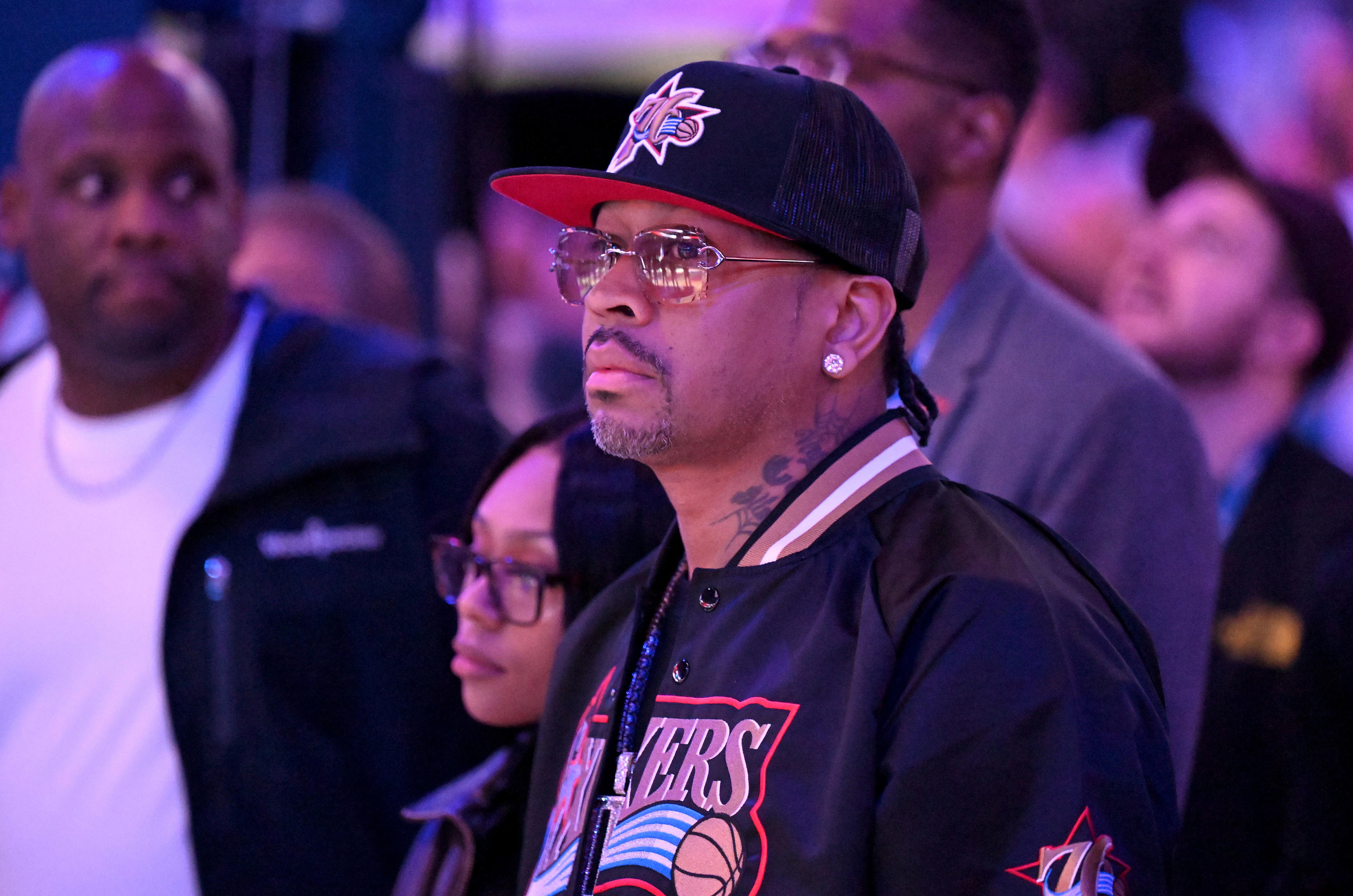 Allen Iverson attends Shai Gilgeous-Alexander's youth basketball camp