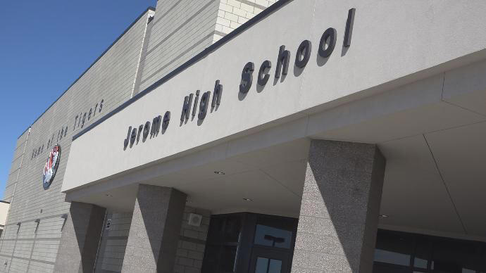 Man faces grand theft charge after more than $10,000 goes missing from ...