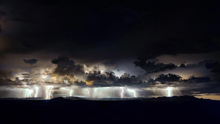 This Hidden Lake Is Known As The 'Lightning Capital Of The World' (And ...