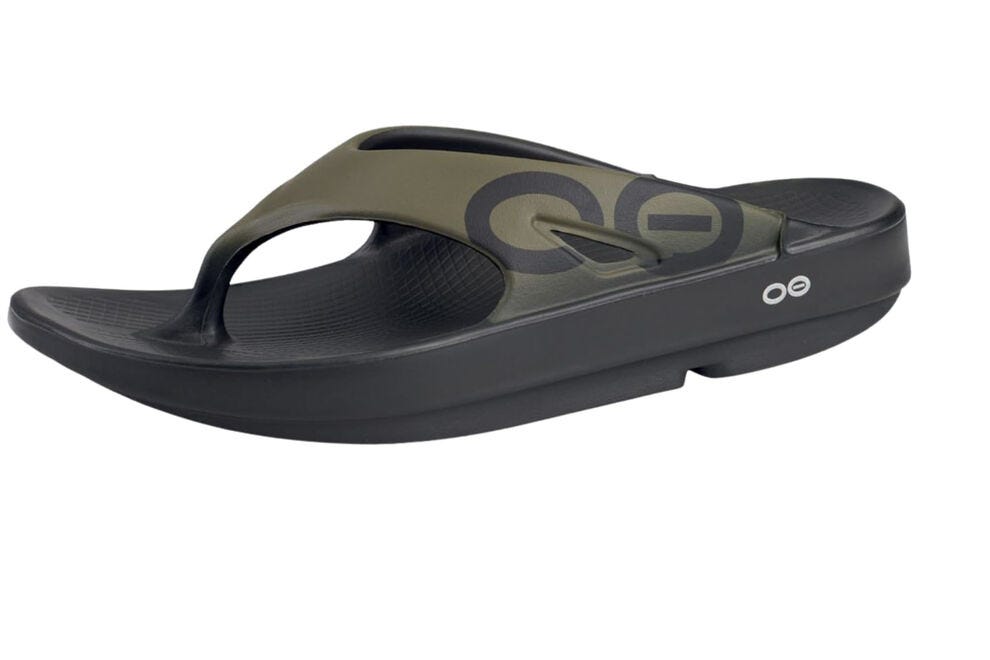 Slip into these cute sandals with arch support for happy, healthy feet