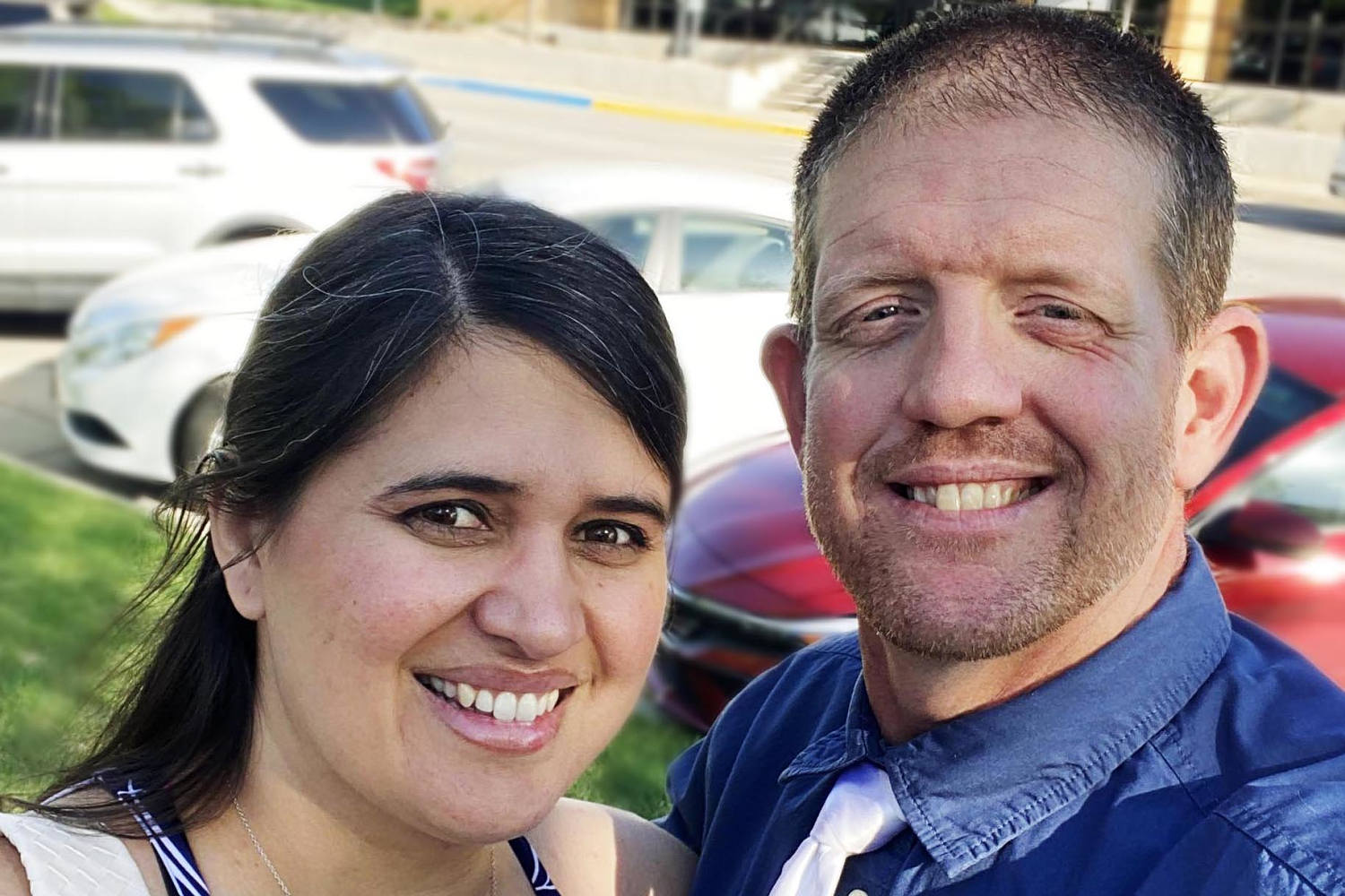 Teacher accused of killing parents on hike pleads not guilty to murder ...