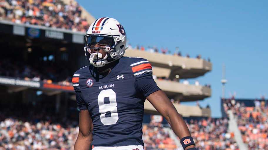Auburn Tigers put Two on Maxwell Award Preseason Watch List