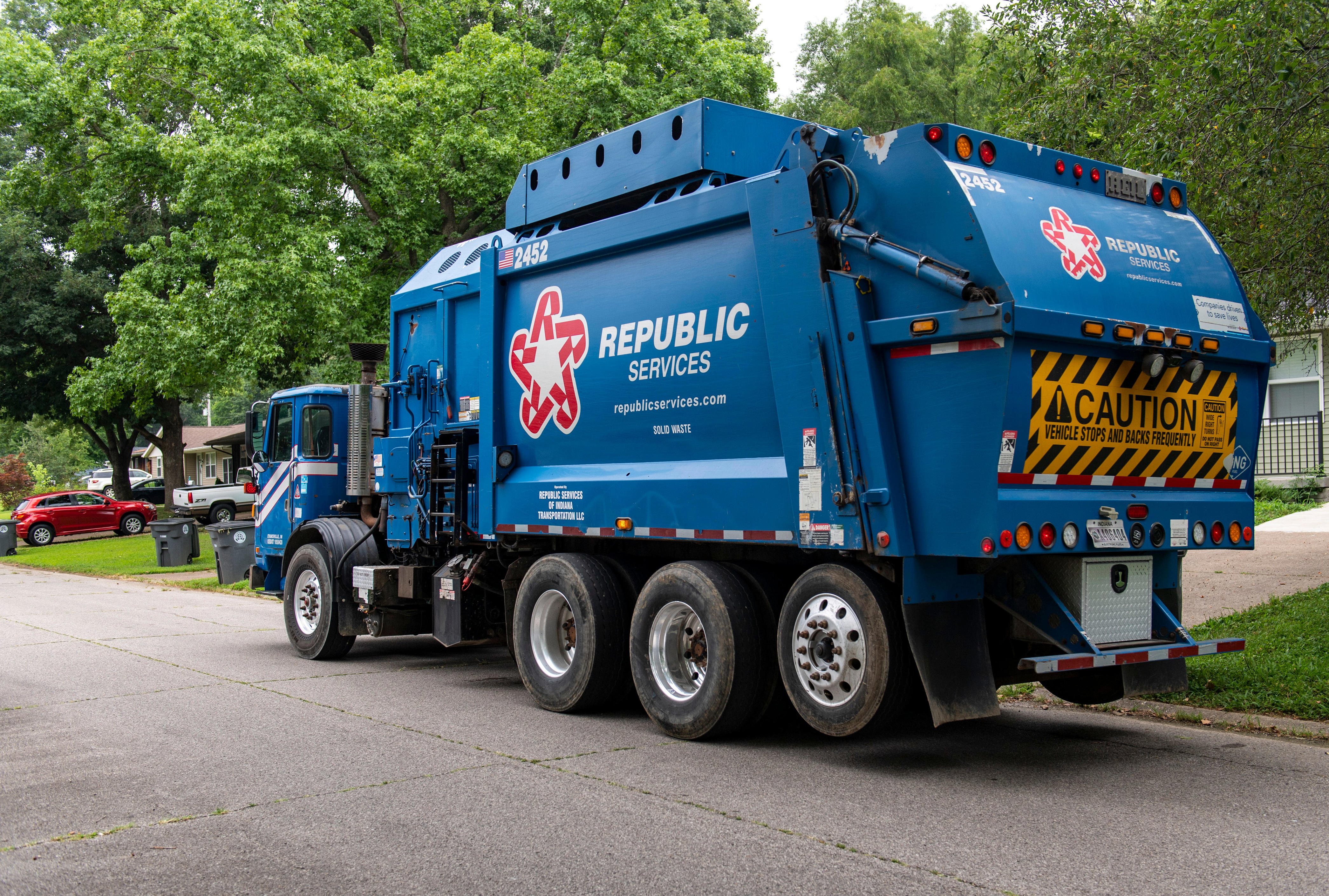 Expect trash pickup delays as Republic Services picket line comes to ...