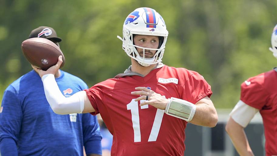 Former FSU star earns high praise from Bills QB Josh Allen