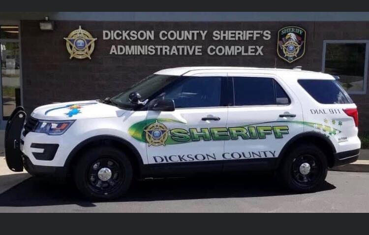 Man allegedly pulls gun on driver after getting stuck in interstate ...