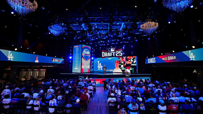 Dodgers sign 18 of 21 draft picks