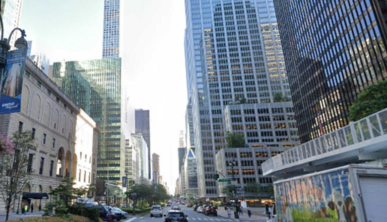 5 Dead, Including NYPD Cop, Suspect, In Active Shooter Incident At ...
