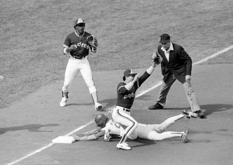 PHOTOS: Remembering Ryne Sandberg’s time with the Chicago Cubs