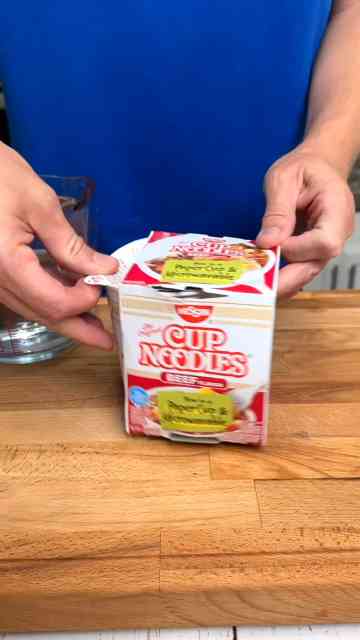 Don’t Toss That Noodle Box – Turn It Into a Lid Holder Instead
