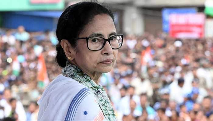 Mamata Banerjee Pays Tribute To Ishwar Chandra Vidyasagar, Slams BJP ...