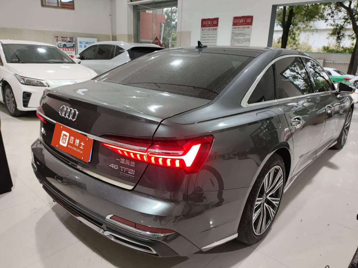 奥迪 奥迪A6L 2021款 45 TFSI 臻选动感型实拍图