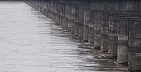 Telangana govt decides to repair three Kaleshwaram barrages