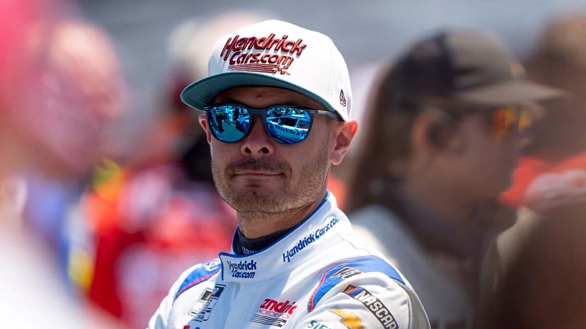 Kyle Larson Goes on an Angry Rant Laced with Profanity at Chase Elliott ...