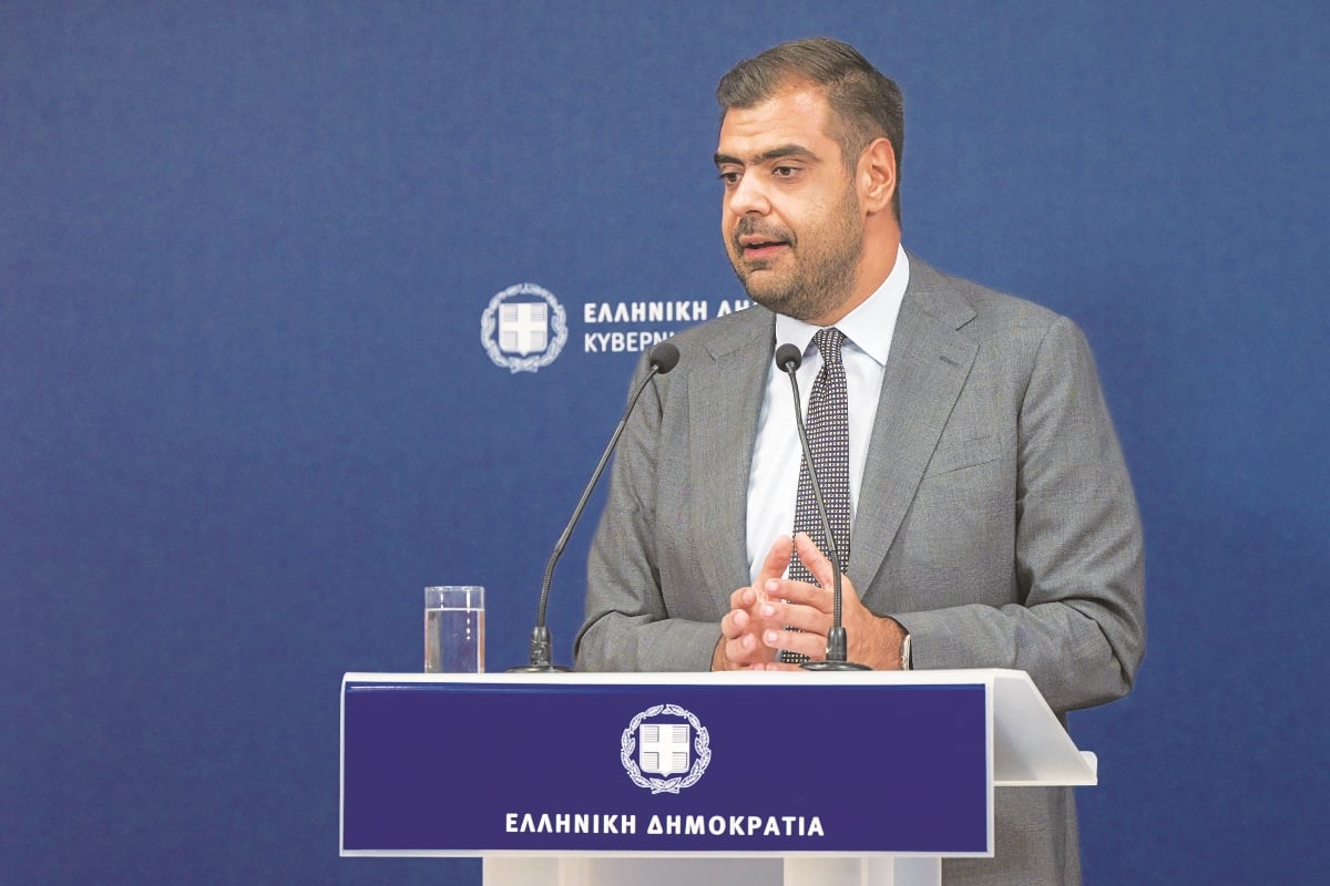 Επιδιώκουν διπλωματικό επεισόδιο; Νέα επίθεση Μαξίμου σε Ρωσία – Κιχ ...