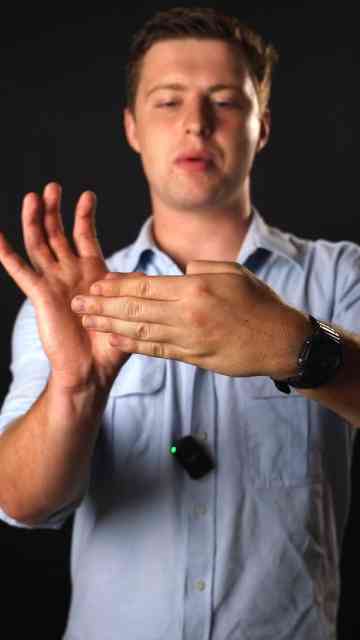 Impossible Thumb Illusion