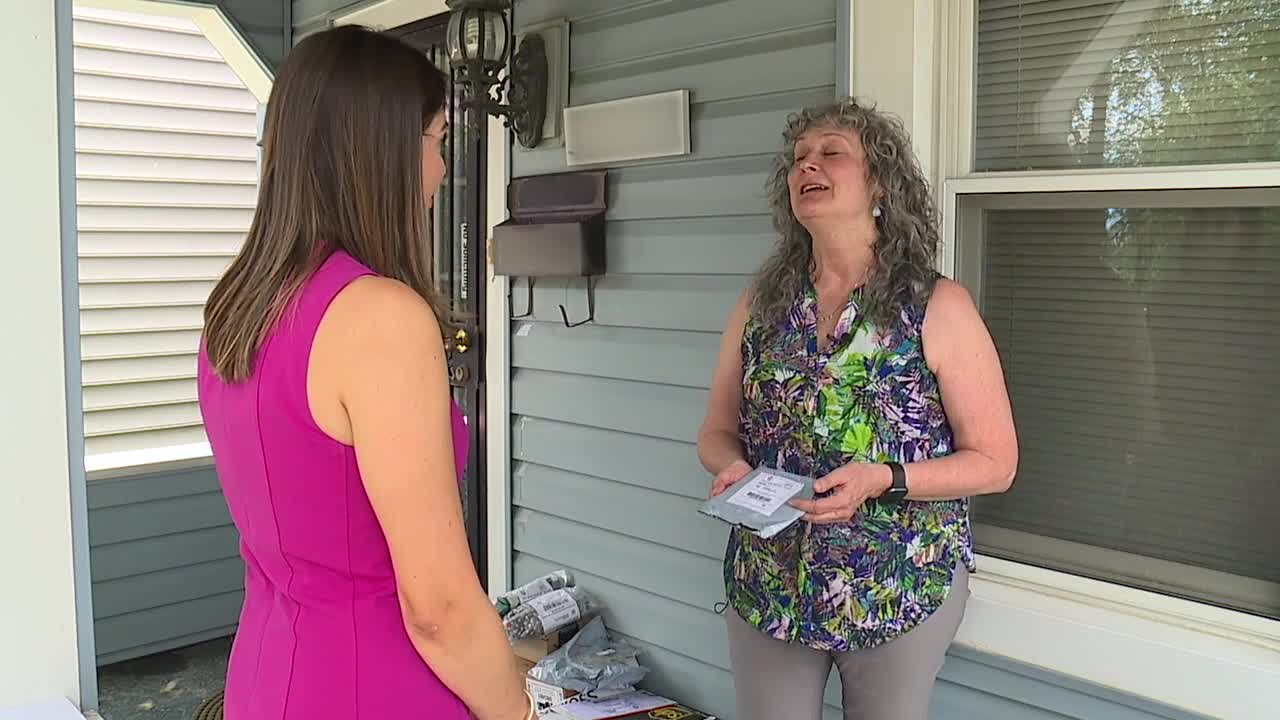 Unwanted packages pile up: Homeowner receives 100+ Amazon returns ...
