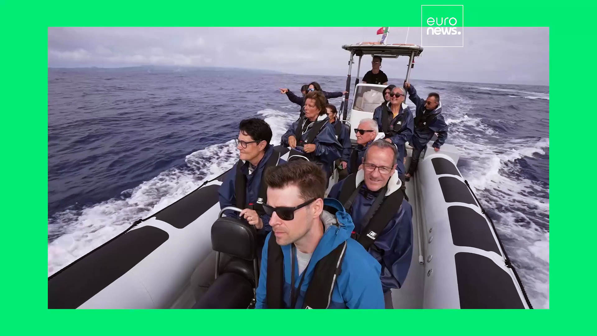 Listening to the ocean, sailing by the stars: how seaside tourism can ...
