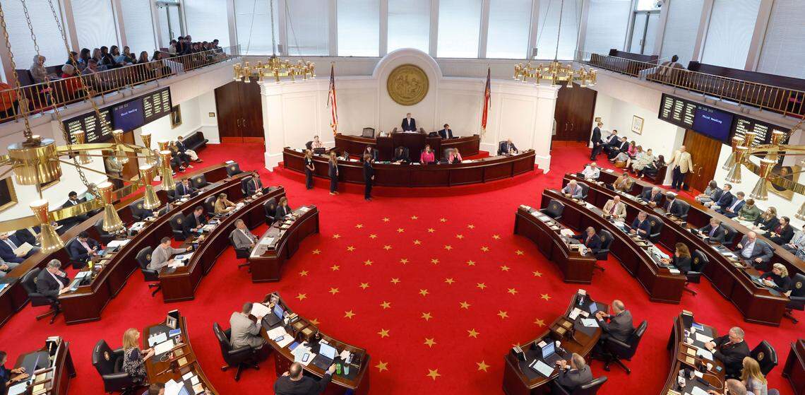NC Senate overrides veto on bill to allow concealed carry of guns without permit