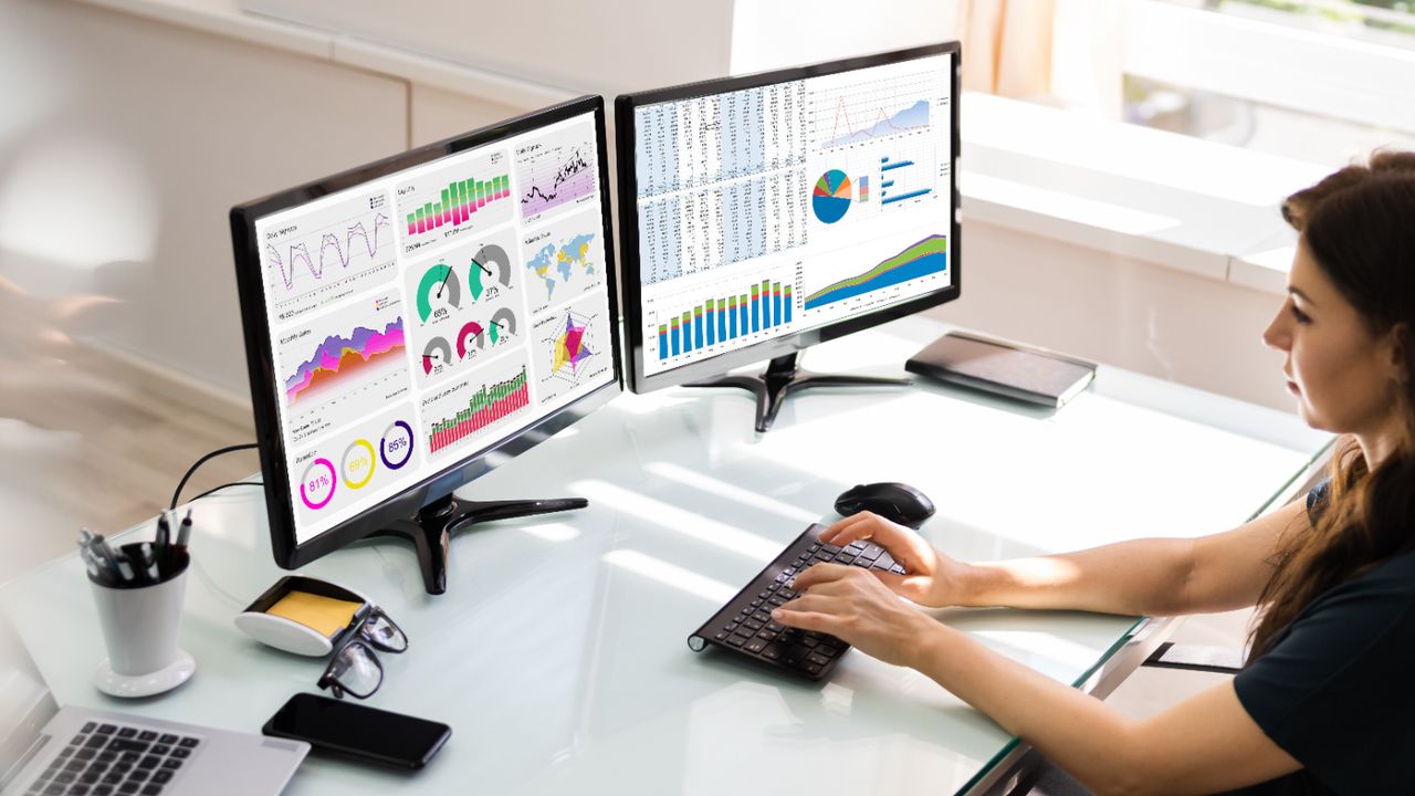 Microsoft makes a nifty tweak to the Windows 11 taskbar – but it's ...