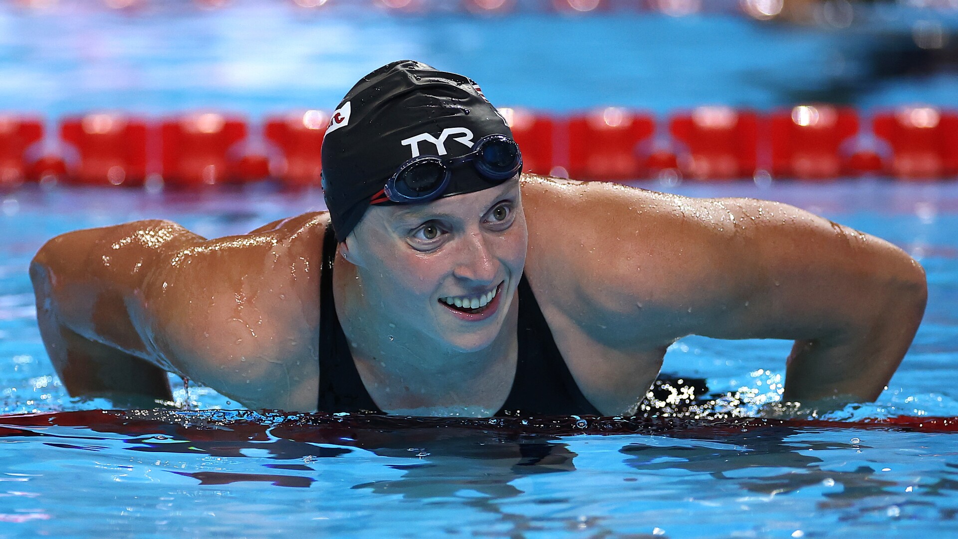 Katie Ledecky wins 1500m freestyle by 41 seconds, extends 15-year streak