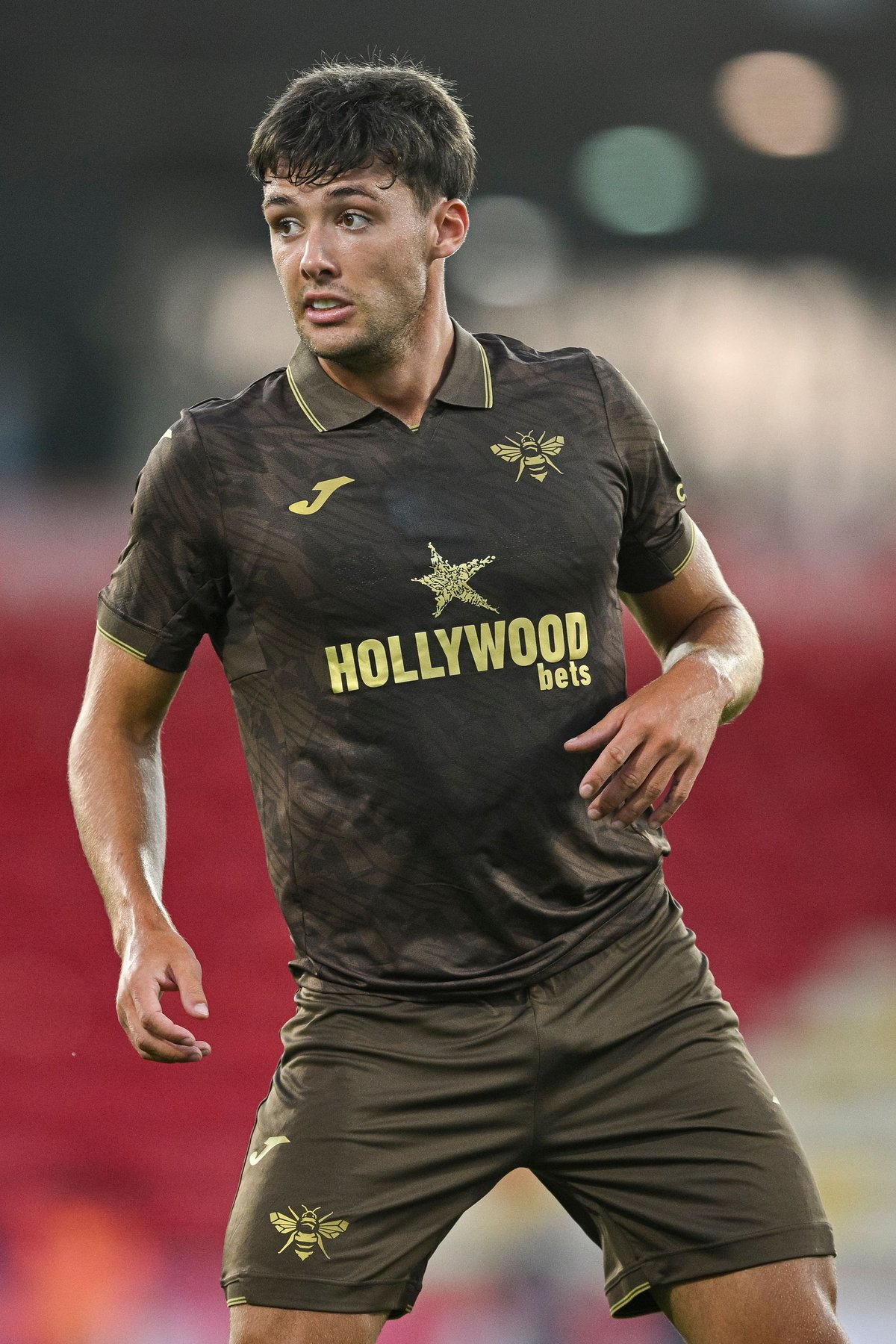 Fit-again Brentford full-back Aaron Hickey ‘looking forward’ after ...