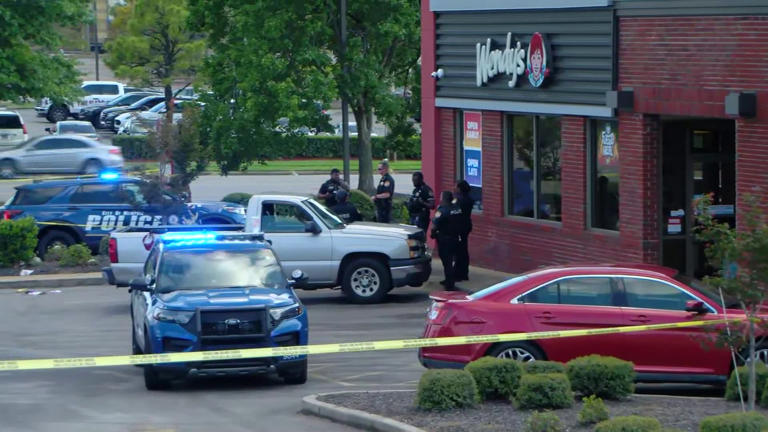 Man charged with murder after deadly shooting at Wendy’s, per MPD