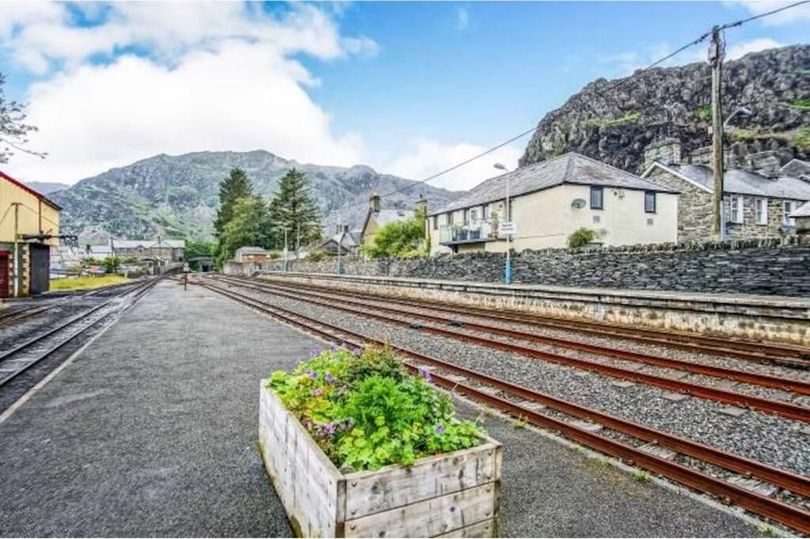 Unusual reno property with steam train views and stunning Welsh backdrop