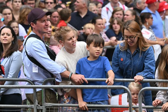 Princess Beatrice's Friend Gives Rare Insight into Her 'Modern ...