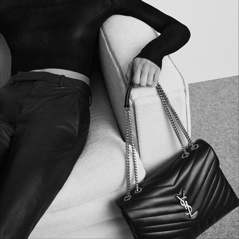 15 Timeless Accessories Every Sophisticated Woman Owns