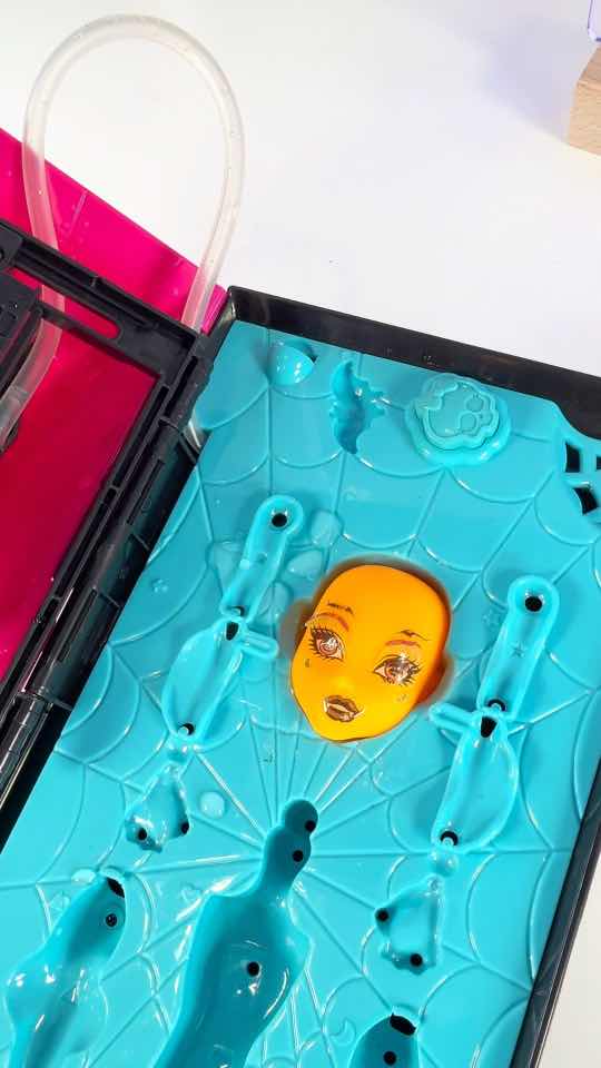 Monster High Create-A-Monster Design Lab - Glow In The Dark #asmr # ...