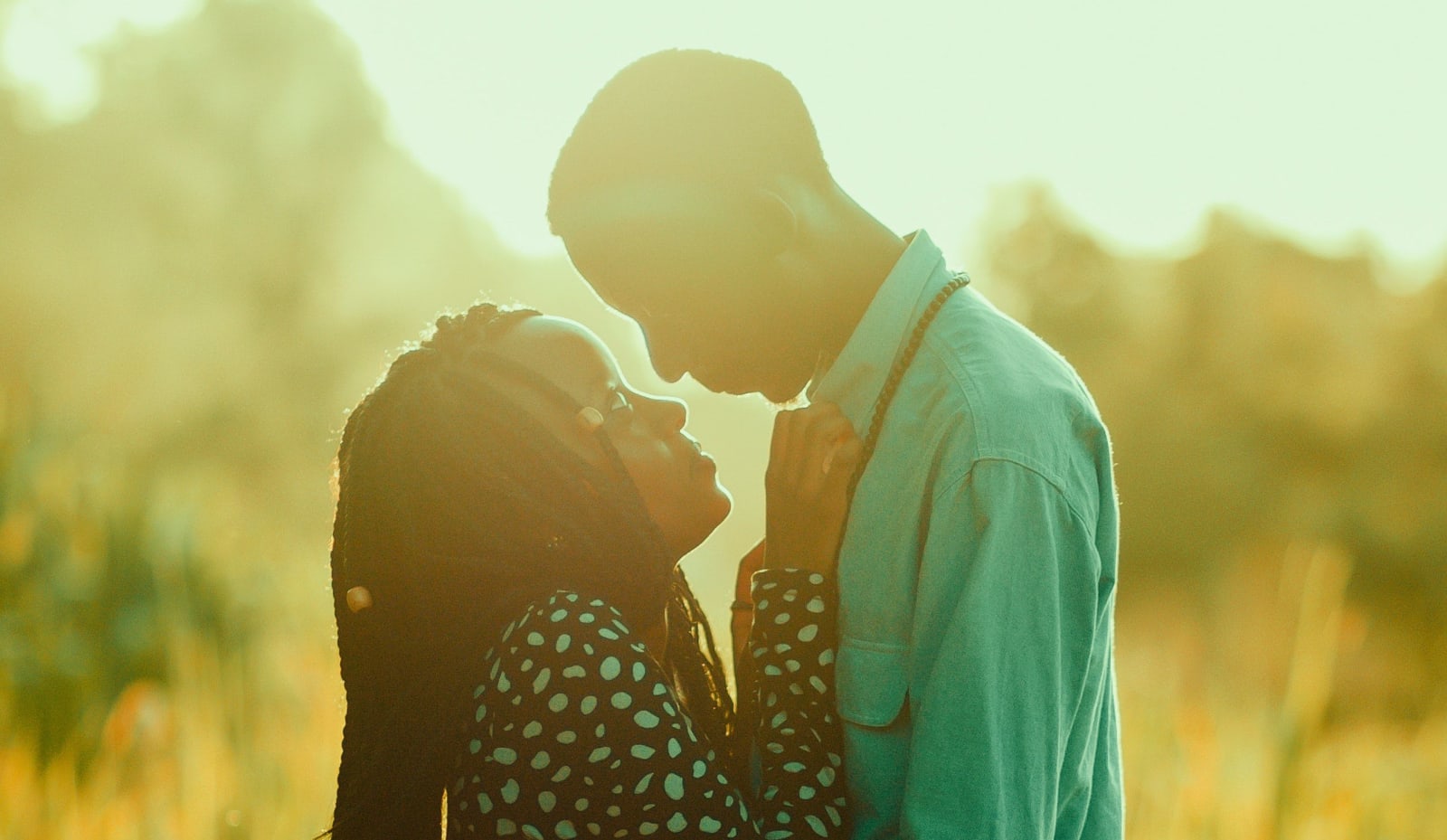 If he does these 8 things, your man loves you unconditionally