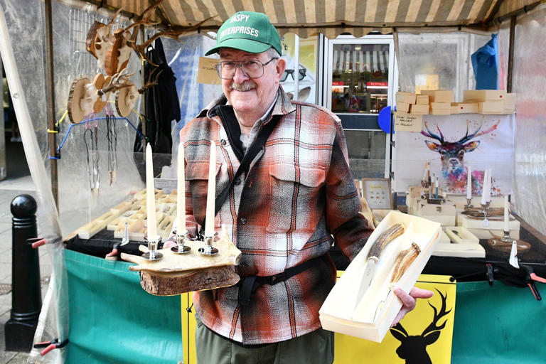 Trader Jim marks 24 years on the market scene as Falkirk Producers ...