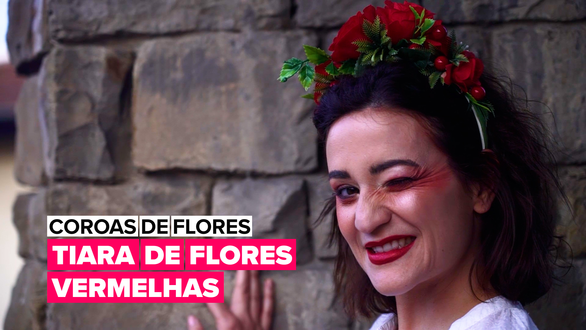 Coroa de Flores: Tiara de Flores Vermelhas