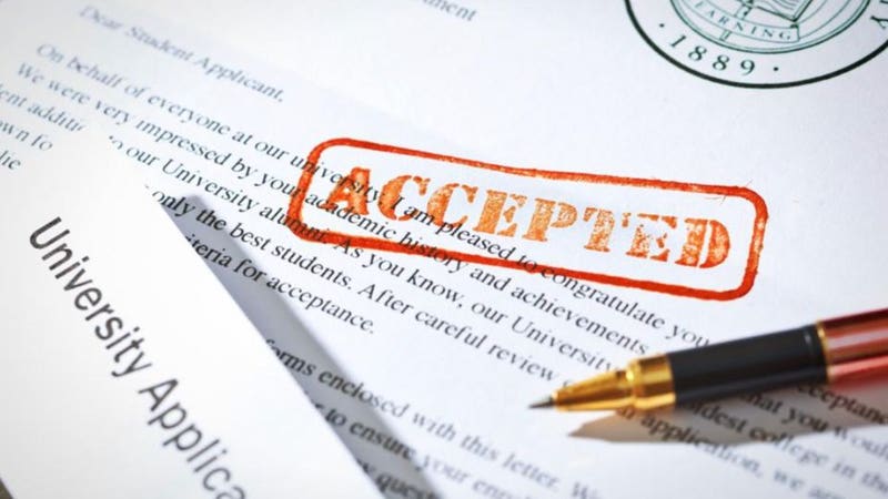 College Acceptance Guide: What To Do After Being Accepted Into College
