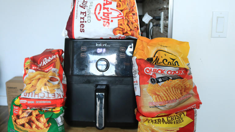 I Cooked Five Different Types of Frozen French Fries in My Air Fryer ...