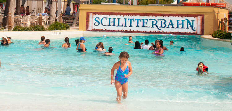 Splashtown, Schlitterbahn VIP season pass sale allows access to more ...