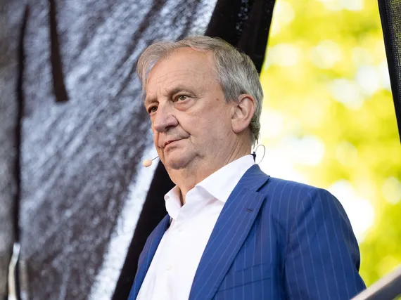 Harry Harkimo pöyristyi: "Fortum myi Carunan ja siirsi rahat Irlantiin ...