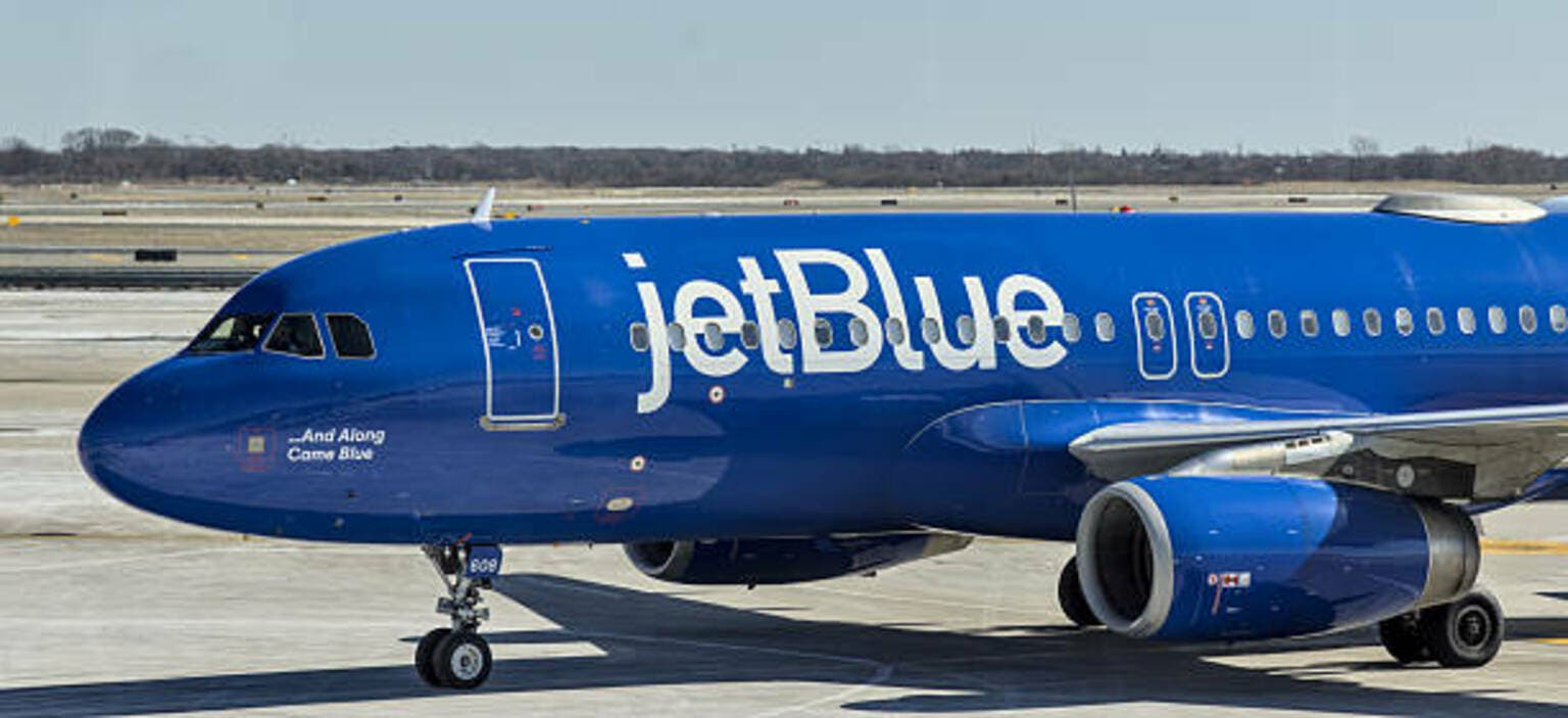 JetBlue downgraded by S&P further into junk status