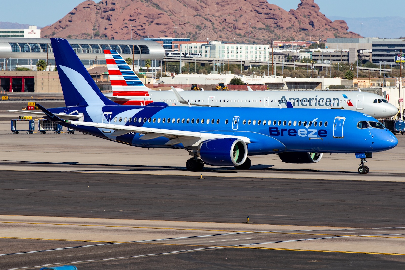 ALPA sues Breeze for allegedly 'obstructing negotiations'