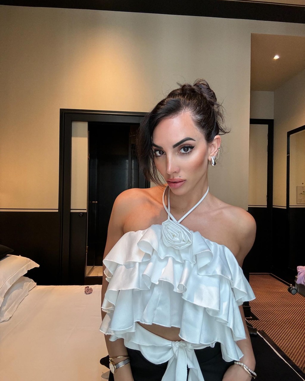 Jennifer Aniston’s ‘common ground’ with new beau Jim Curtis exposed by ...