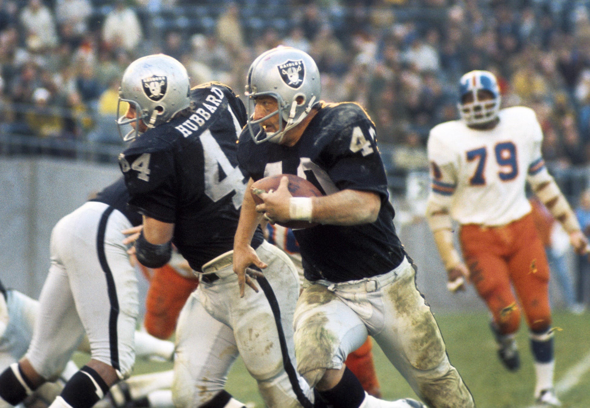 We hit 40 in our Raiders countdown to kickoff. Who wore it best and who ...