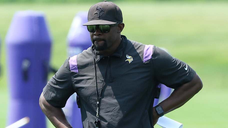 Brian Flores connection looming for Vikings with unexpected free agent