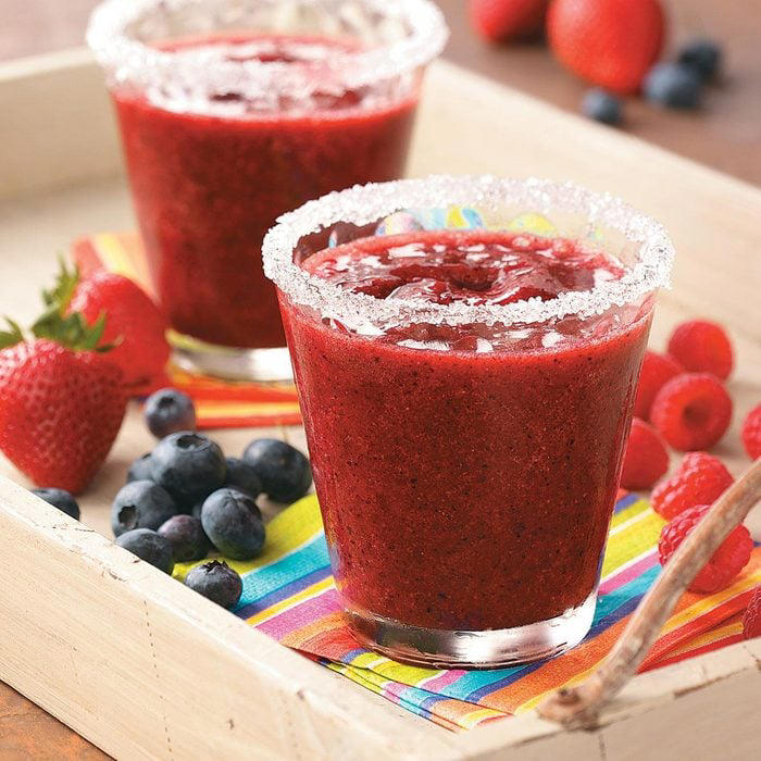 26 Easy Frozen Berries Recipes for Every Season
