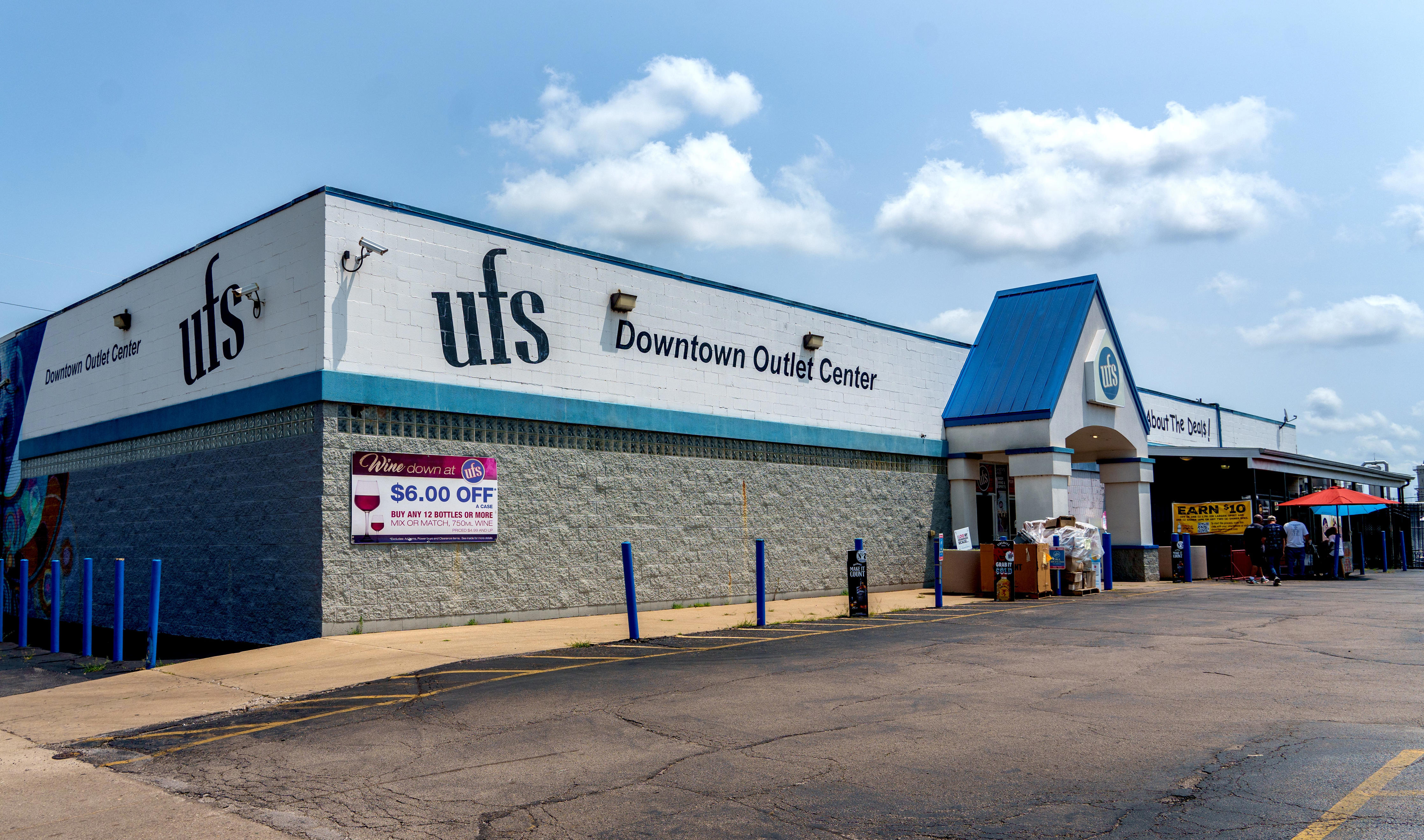 Beloved Peoria store UFS will relocate to new spot after almost 60 years