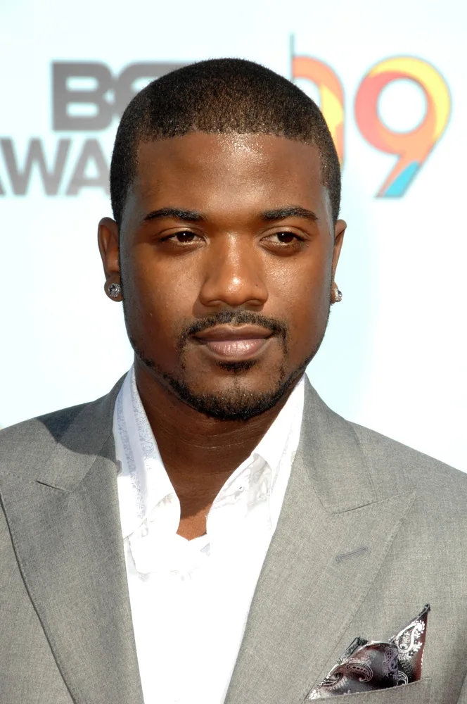 Ray J Slams Rumors Linking Him to Whitney Houston’s Death | Video