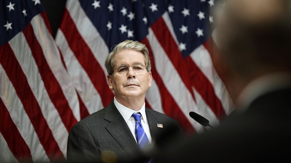 Beneath Trump’s China truce, a race to find pressure points in high ...