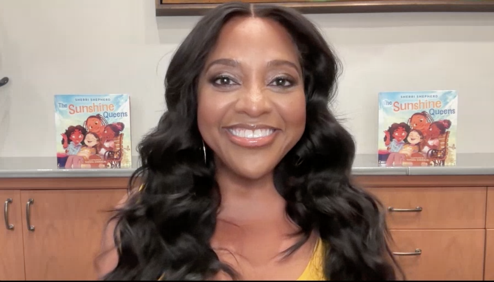 Sherri Shepherd Talks About Her Relationships with Fellow Female Talk ...