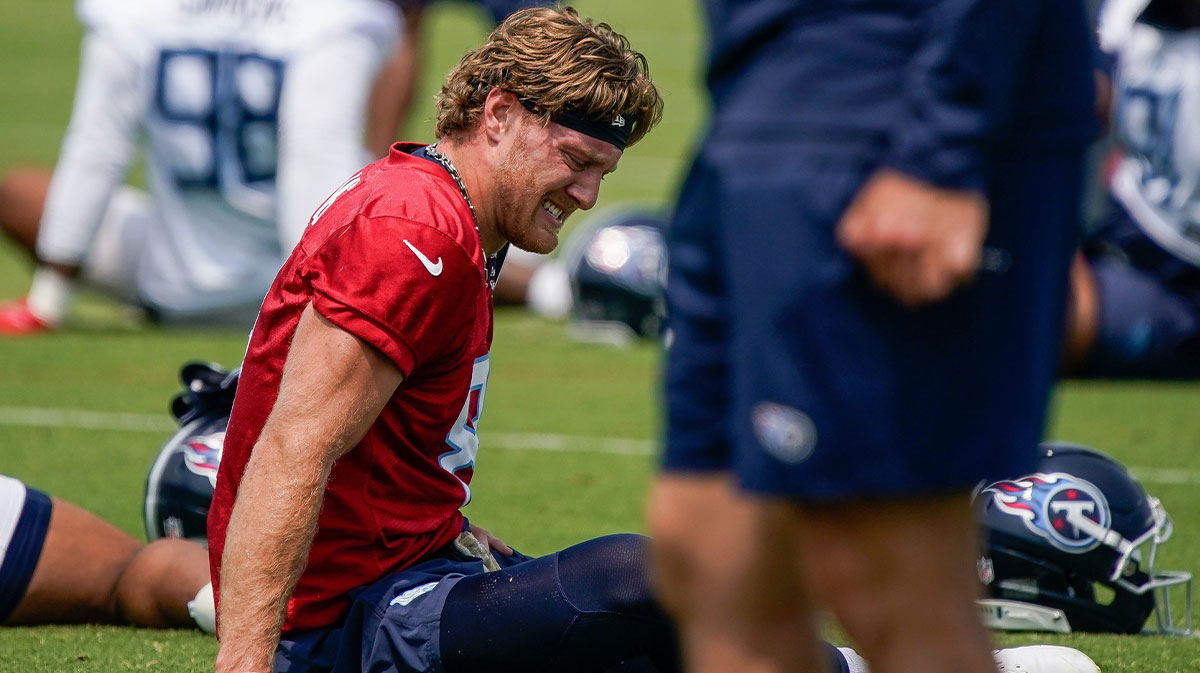 Titans’ Will Levis posts wild photo of shoulder before surgery without ...